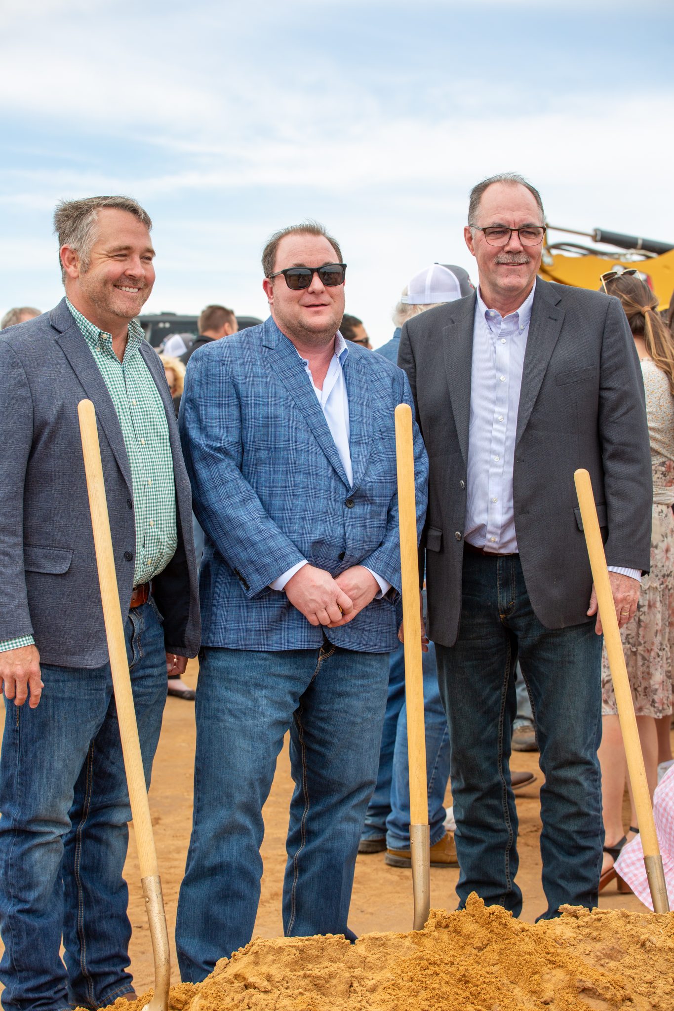 Blue Sky Farms breaks ground on Edwards County dairy - High Plains Journal