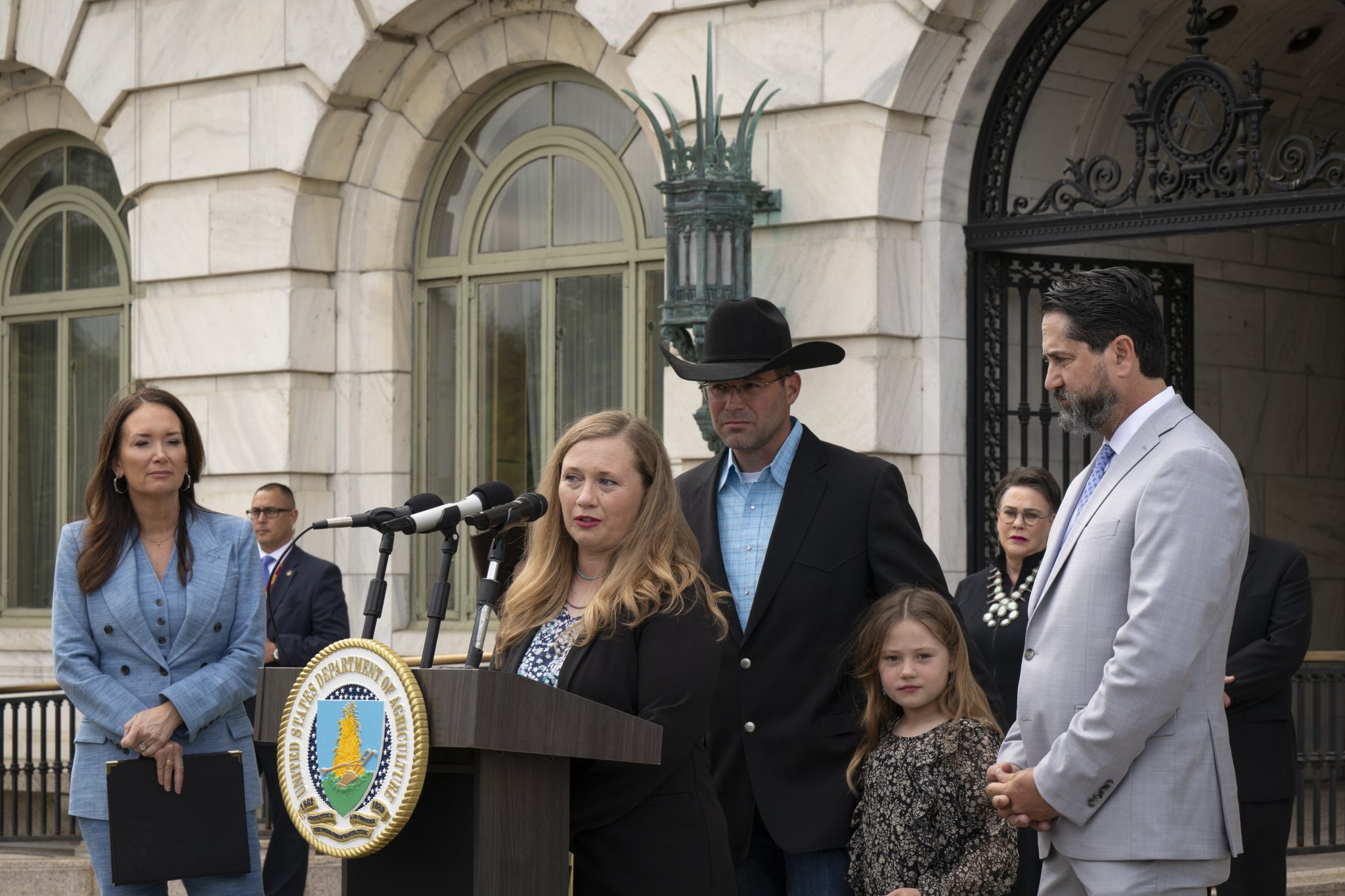 Maude family hosted by U.S. Secretary of Ag in Washington - High Plains ...