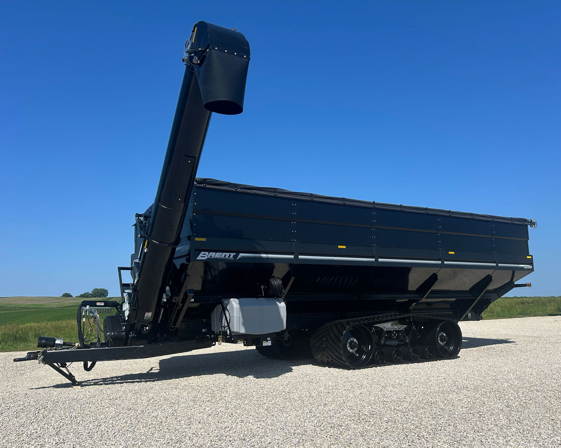 Brent unveils model 3298 grain cart - High Plains Journal