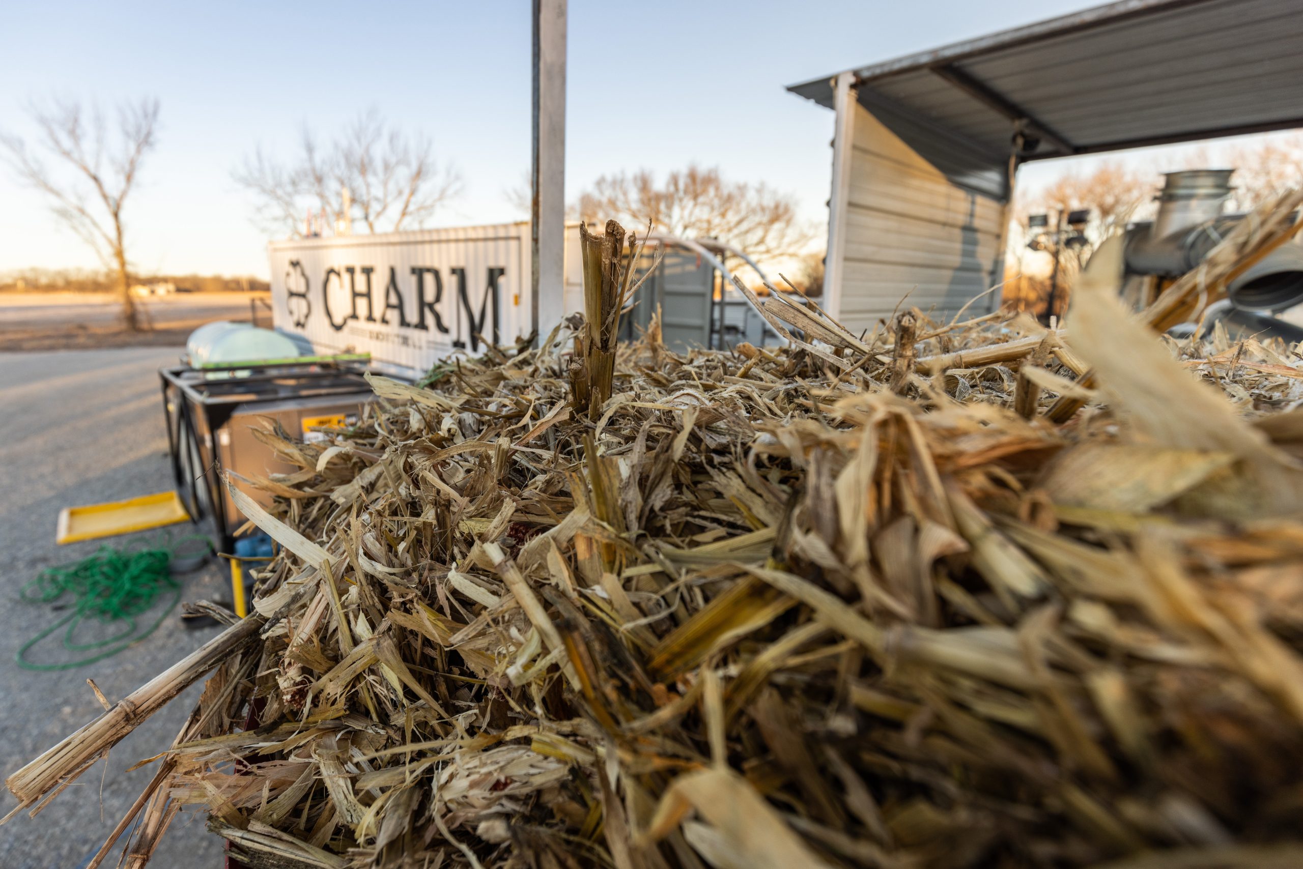 Crop waste a solution for plugging abandoned oil wells - High Plains ...