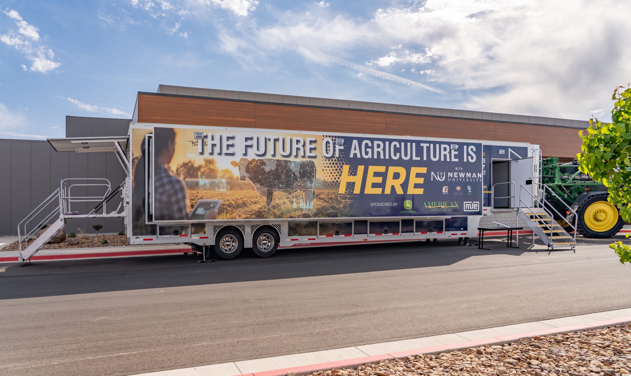 Newman’s mobile ag lab makes its debut in SWK - High Plains Journal